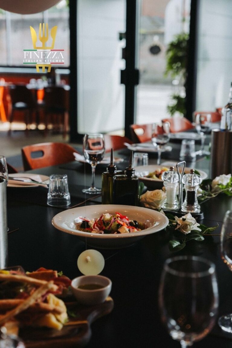 Private Dining Branksome: Exclusive Hire for Parties | Finezza
